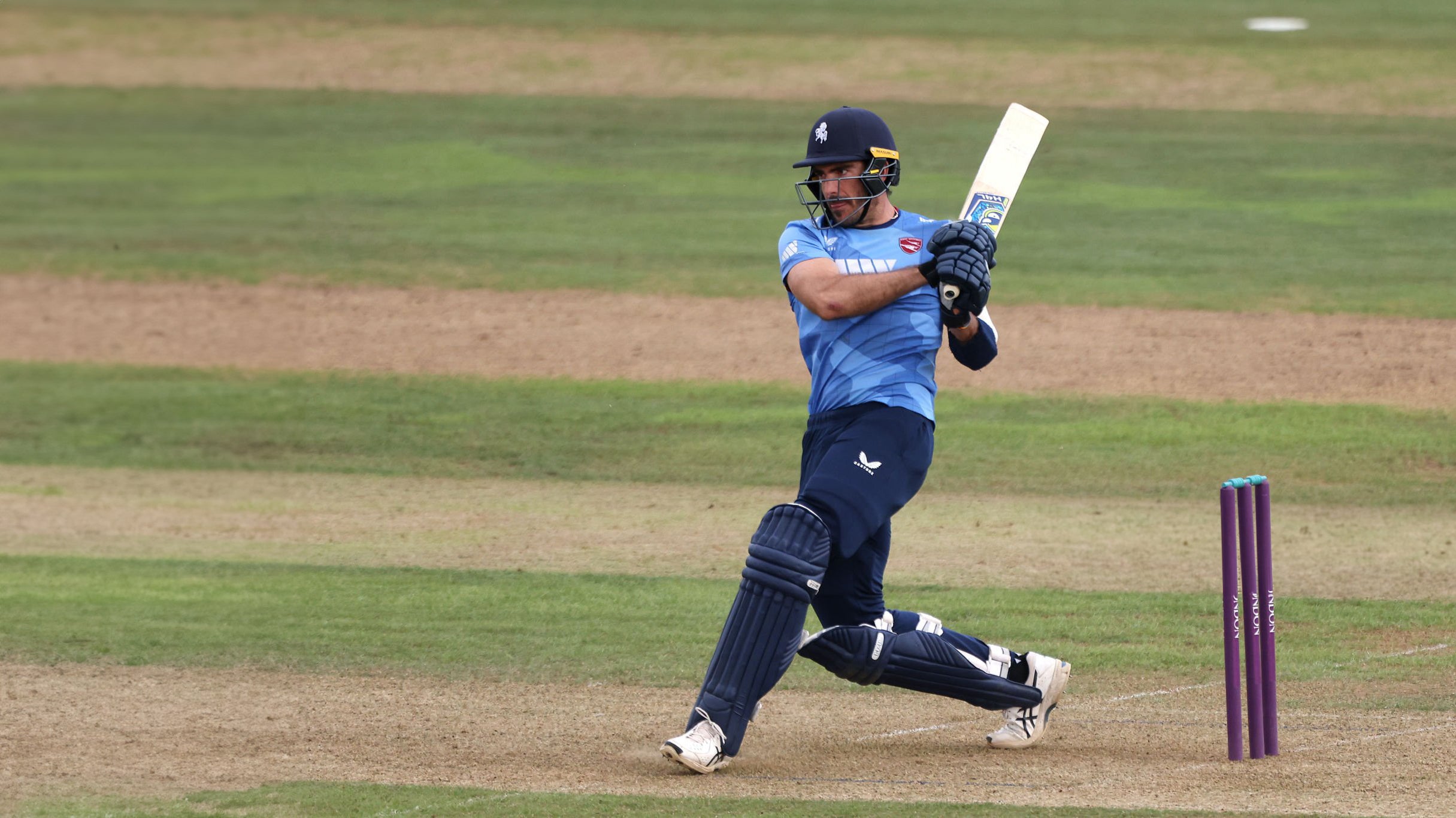 Handmade cricket bats, custom made cricket bats, cricket Kent ...